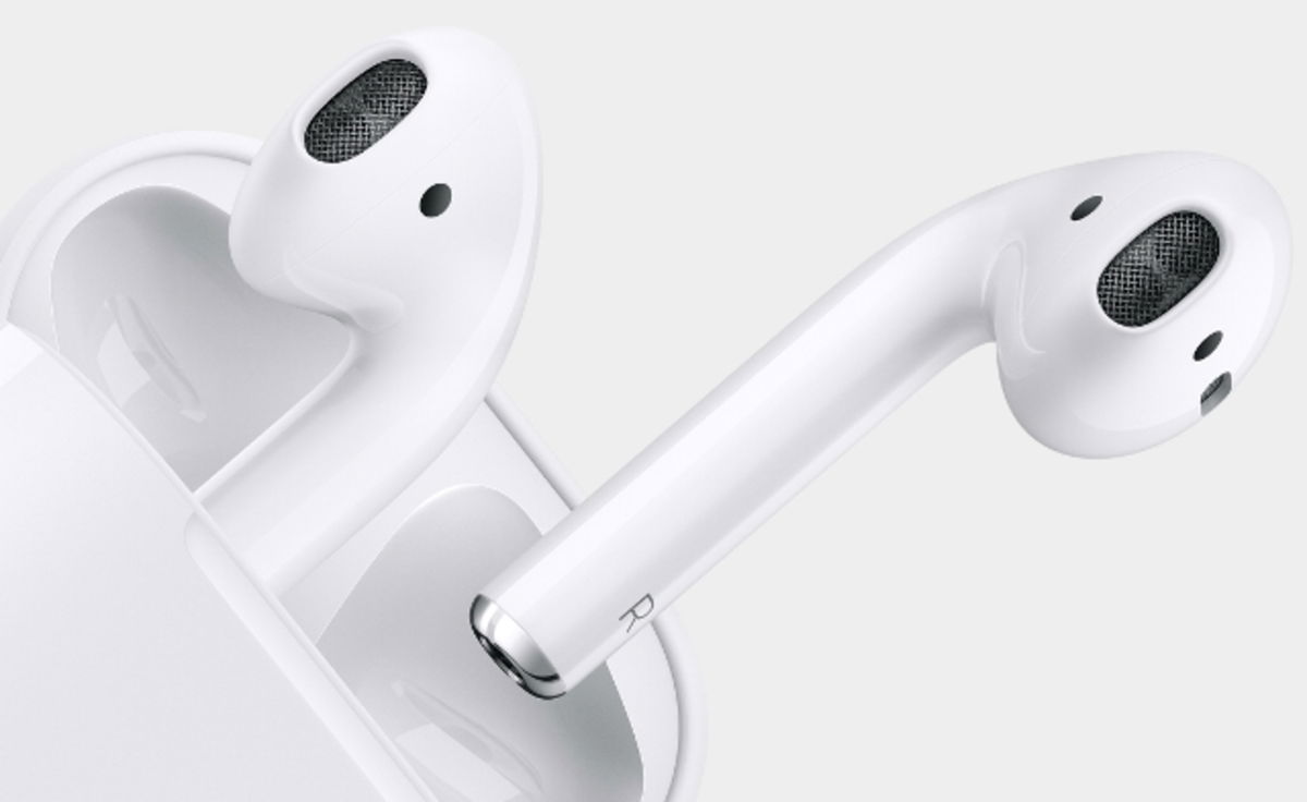 Una Celebrity Se Traga Unos Airpods Pensando Que Eran Vitaminas