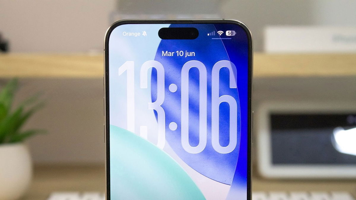 Natural beauty treated like a blow up doll in the pick up